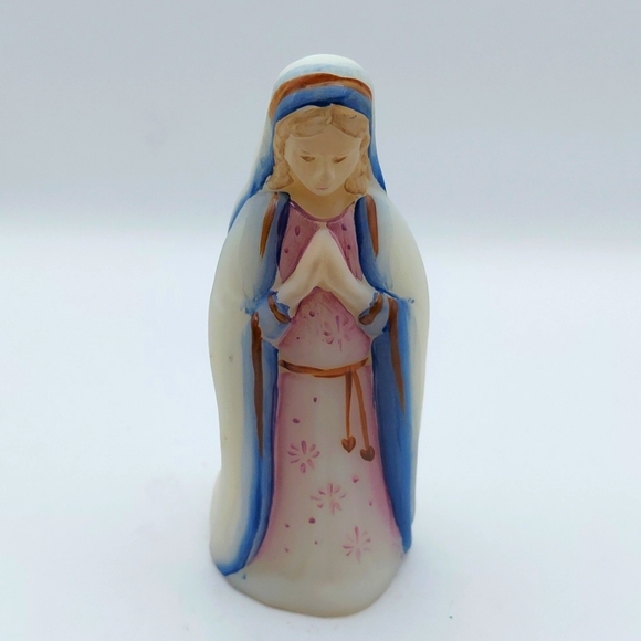 Fenton | Art | Vintage Fenton Glass Hand Painted Ivory Satin Kneeling ...